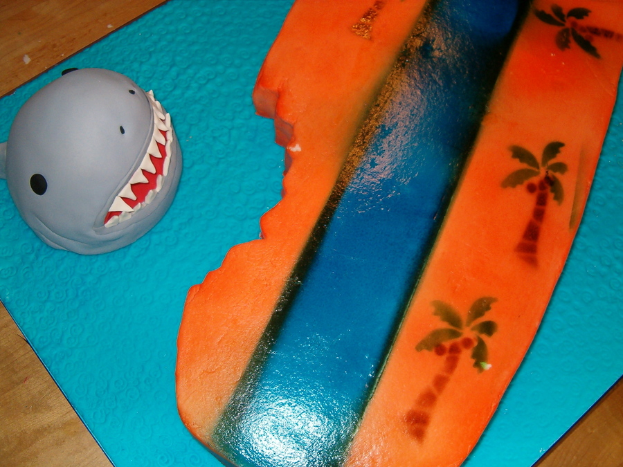 Surf's Up Birthday Cake - CakeCentral.com