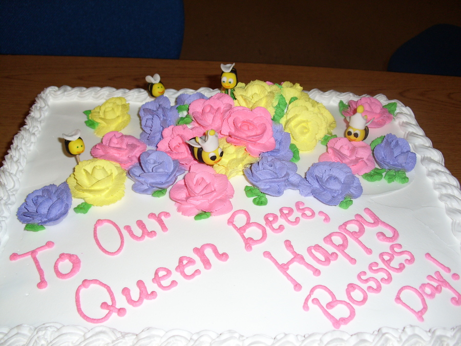 Queen Bee Cake - CakeCentral.com