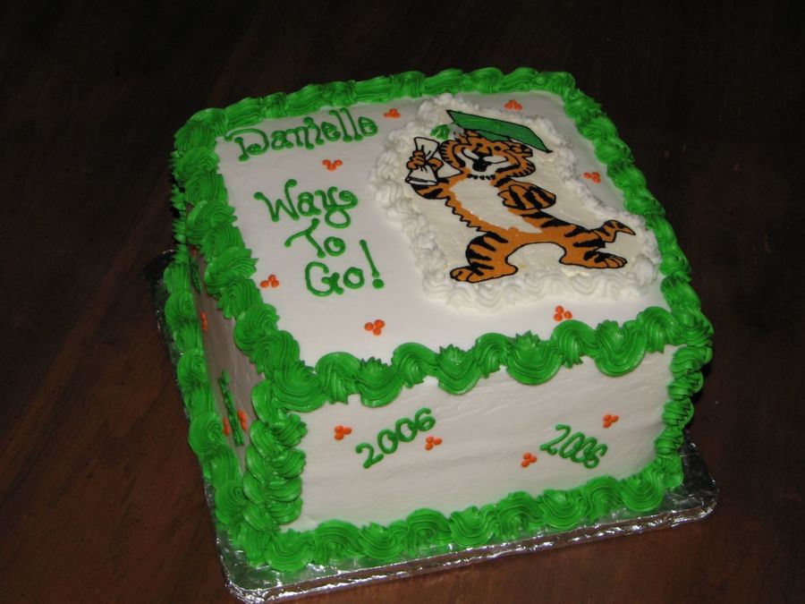 Graduation Cake Tiger - CakeCentral.com