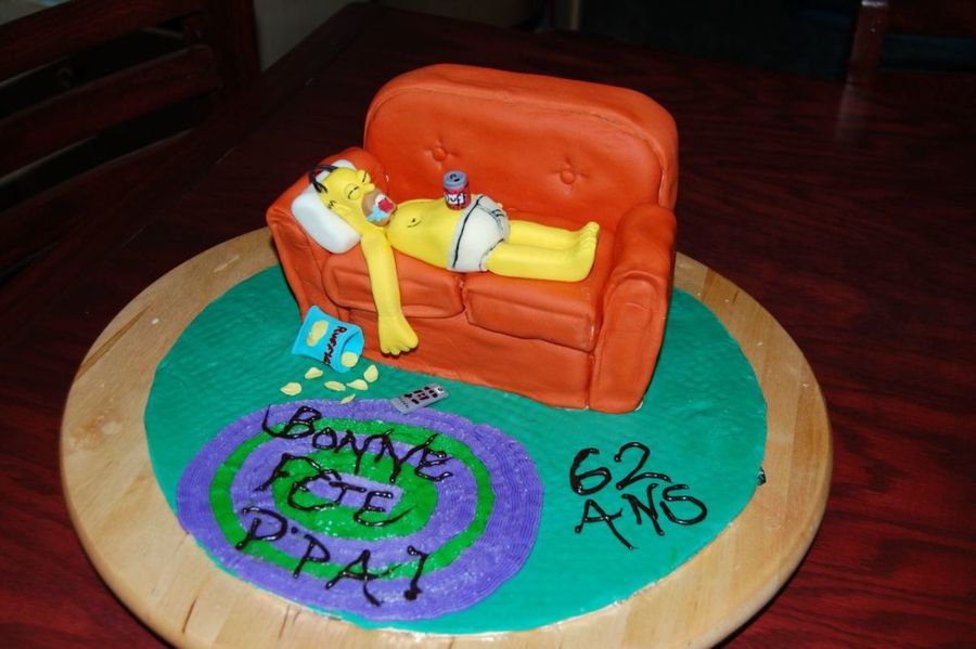Homer's Couch Cake - CakeCentral.com