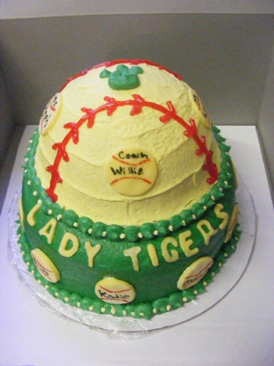 Softball End Of Season Party - CakeCentral.com