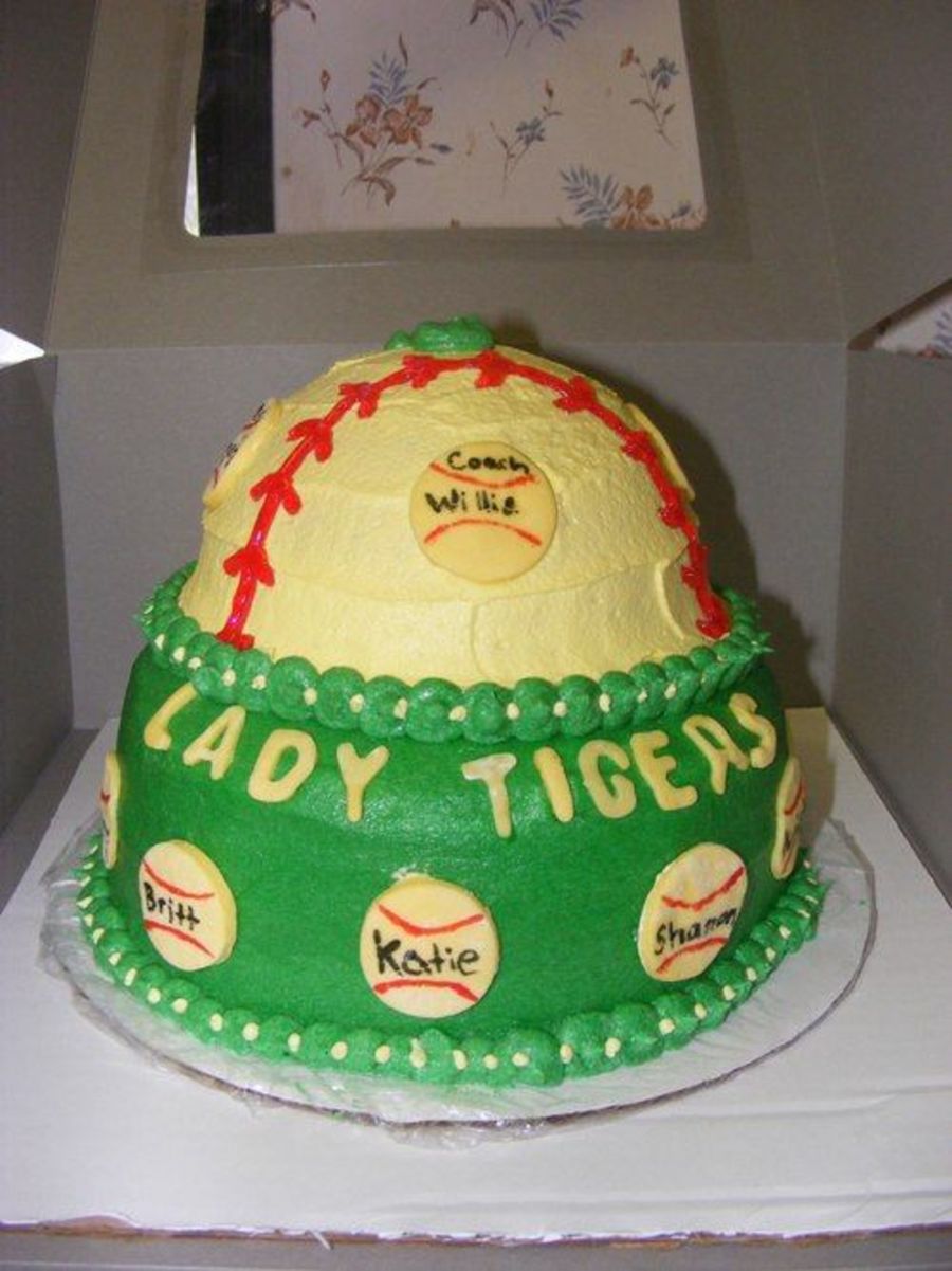 Softball End Of Season Party - CakeCentral.com