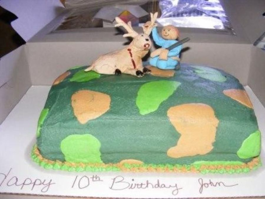 Deer Hunter Birthday Cake - CakeCentral.com