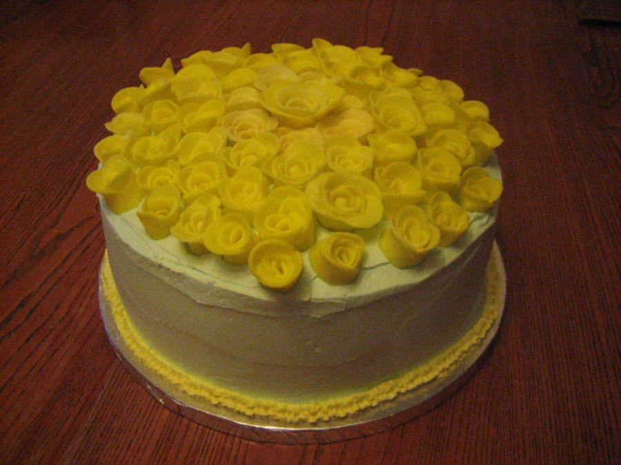 Yellow Rose Cake - CakeCentral.com