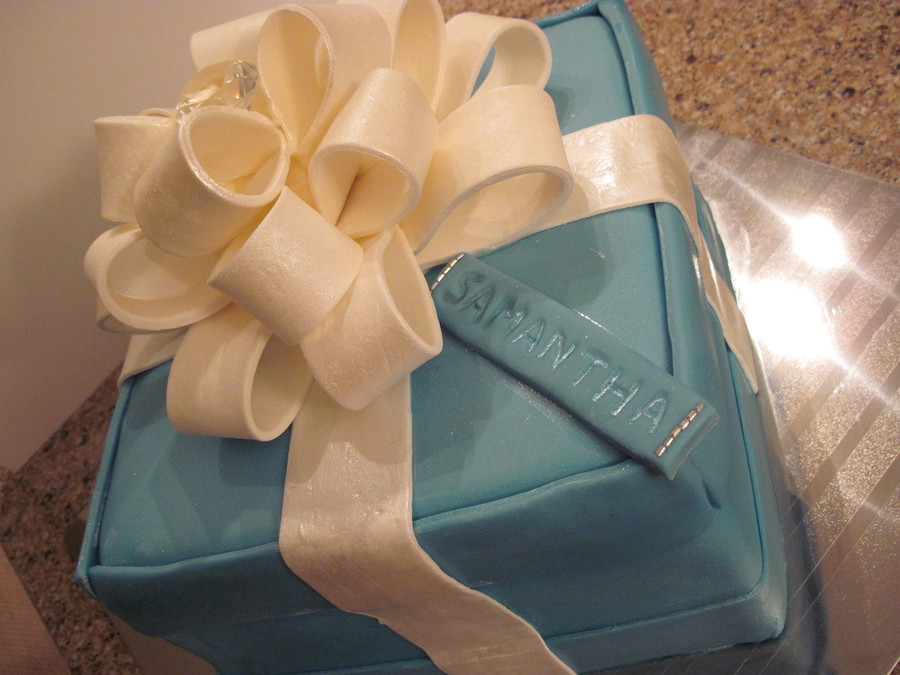 Tiffany Box - CakeCentral.com