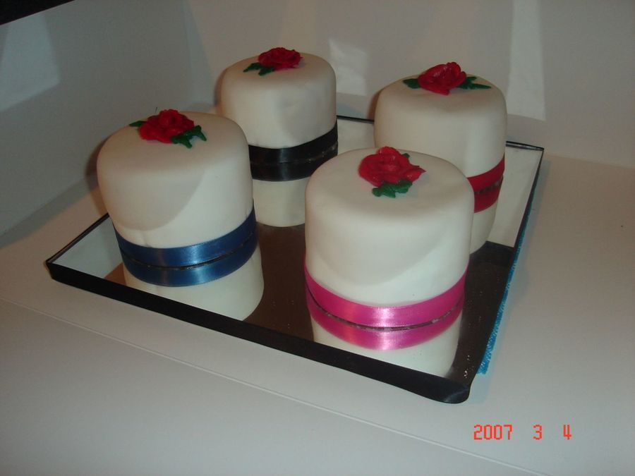 Mini Fondant Cakes - CakeCentral.com