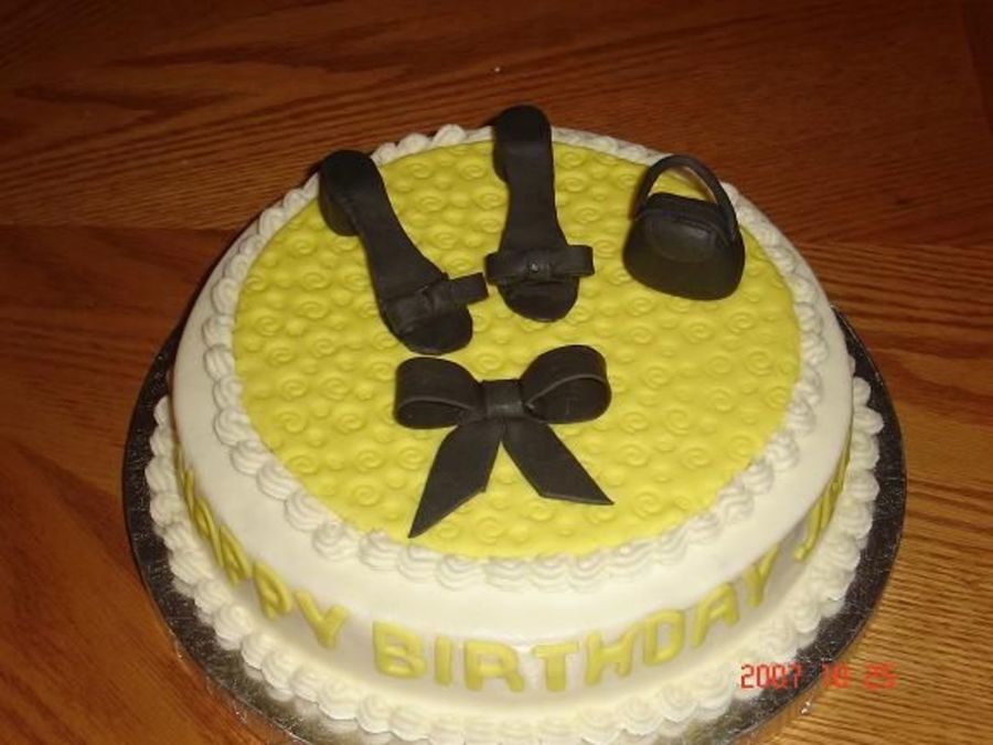Shoes And Purse - CakeCentral.com