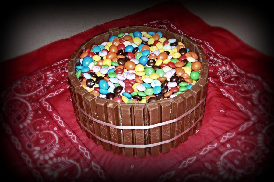 Barrel Cake - CakeCentral.com