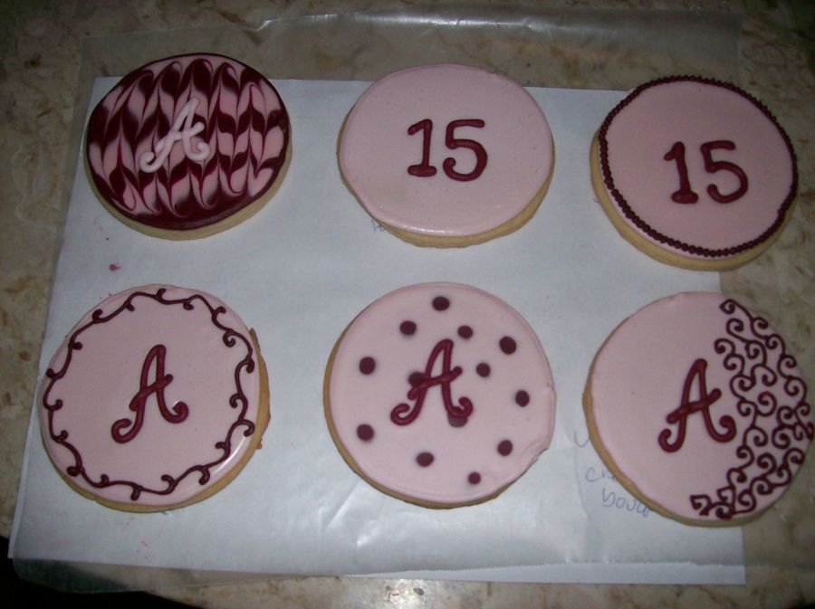 La Quinceanera Cookies - CakeCentral.com