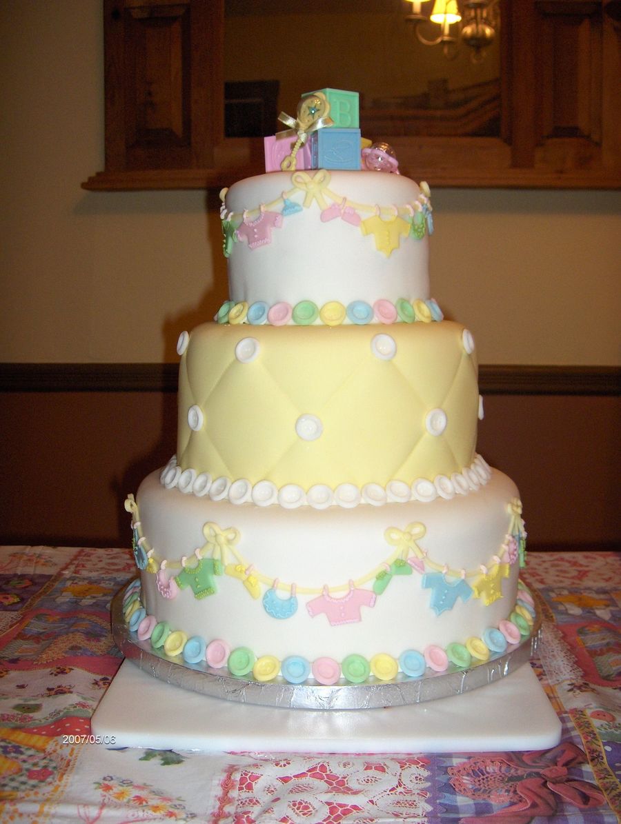 Baby Clothes Line Cake - CakeCentral.com
