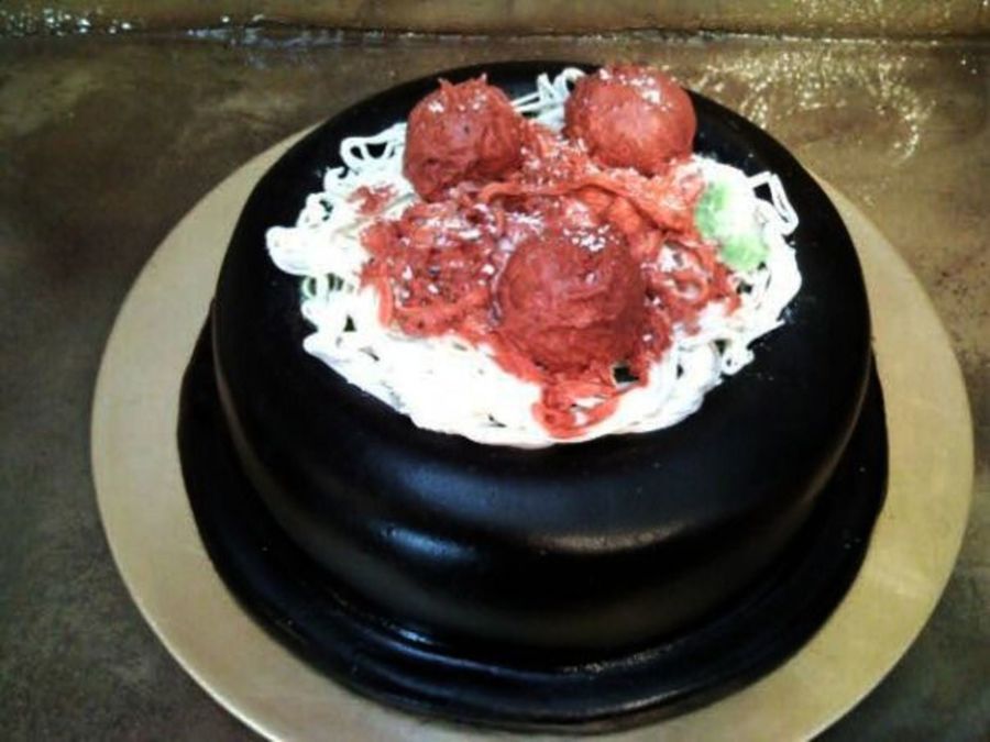 Bowl Of Spaghetti And Meatballs - CakeCentral.com