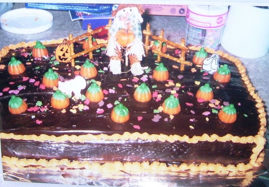 Pumpkin Patch Birthday Cake - CakeCentral.com