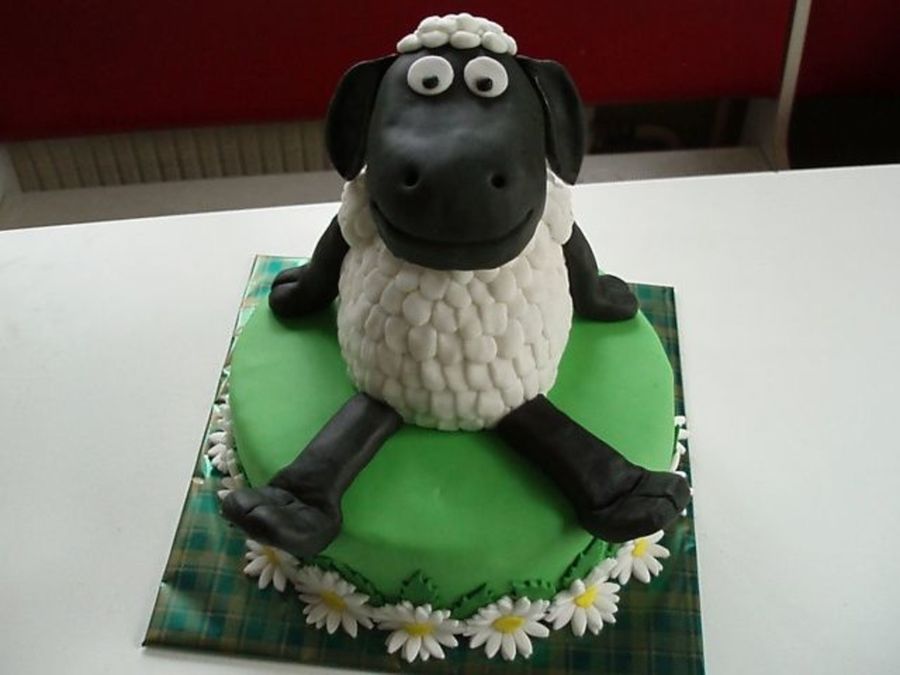 Shaun The Sheep - CakeCentral.com