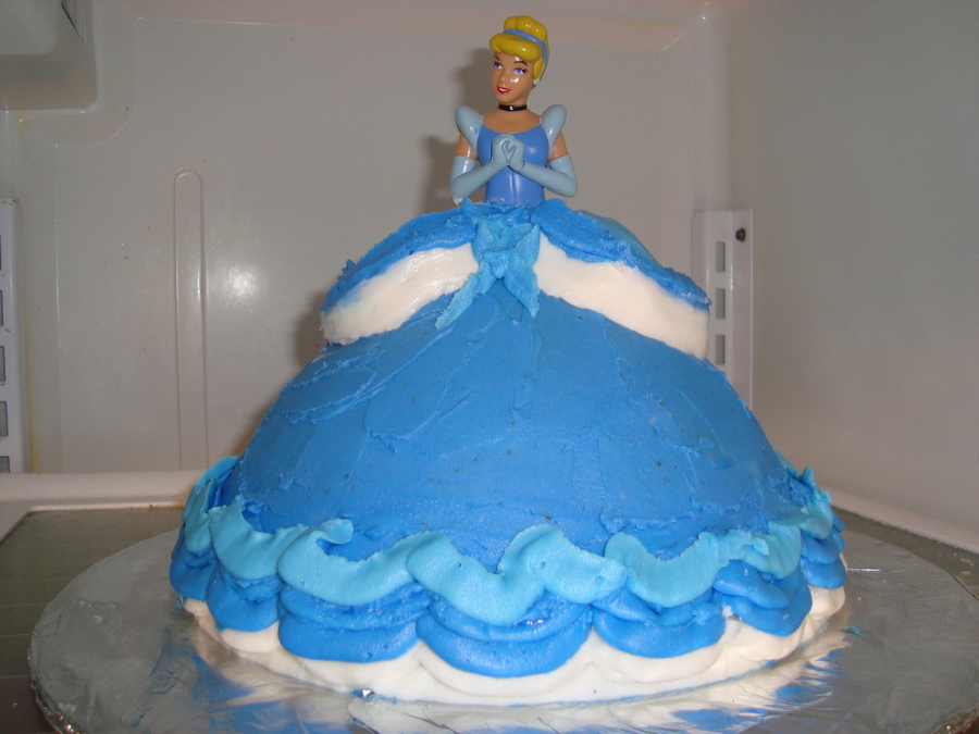 Cinderella Cake - CakeCentral.com