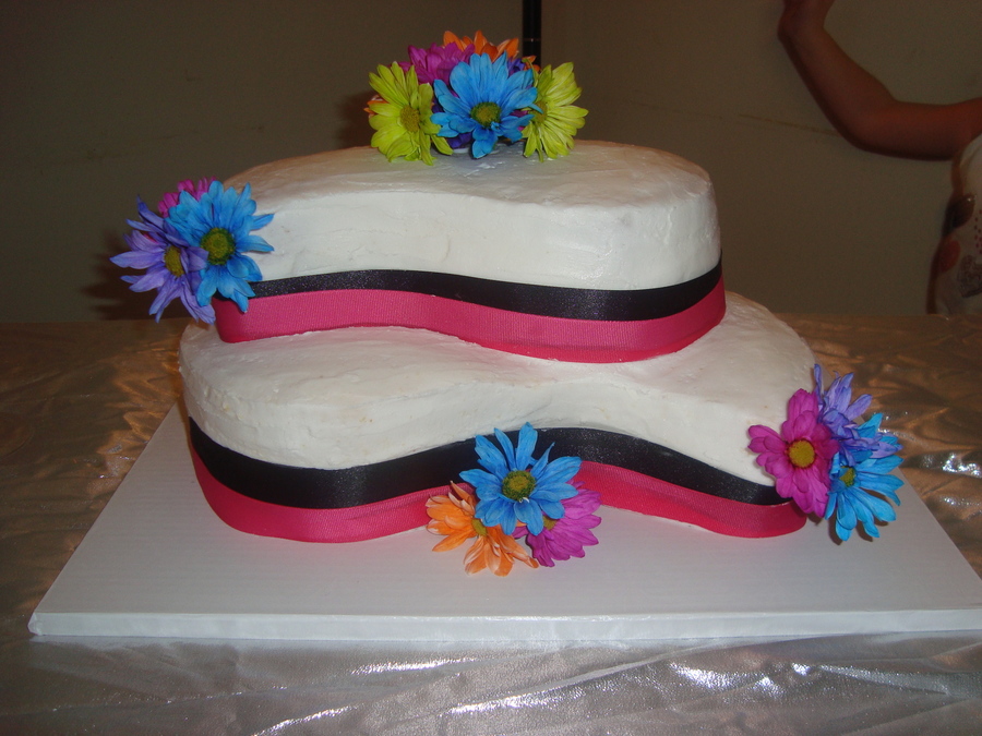 Crazy Daisy Wedding Cake - CakeCentral.com