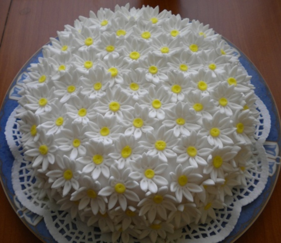 Daisy - CakeCentral.com