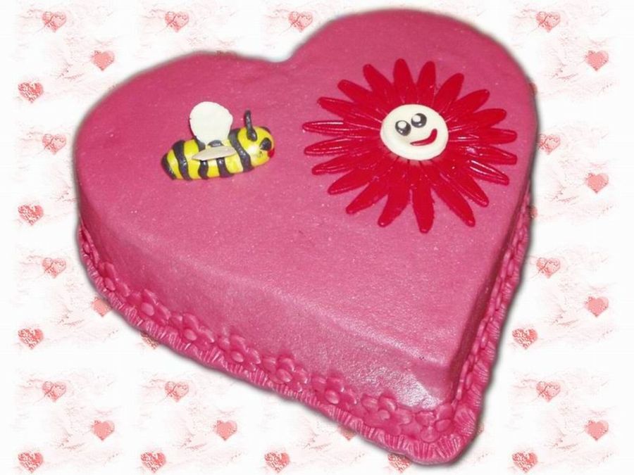 L-001.jpg - CakeCentral.com