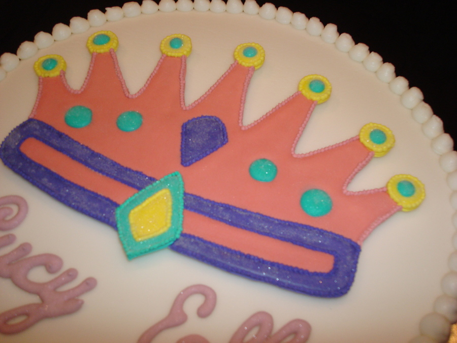 Crown Cake - CakeCentral.com