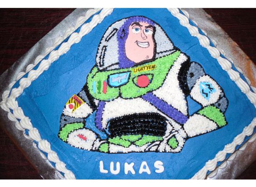 Buzz Lightyear - CakeCentral.com