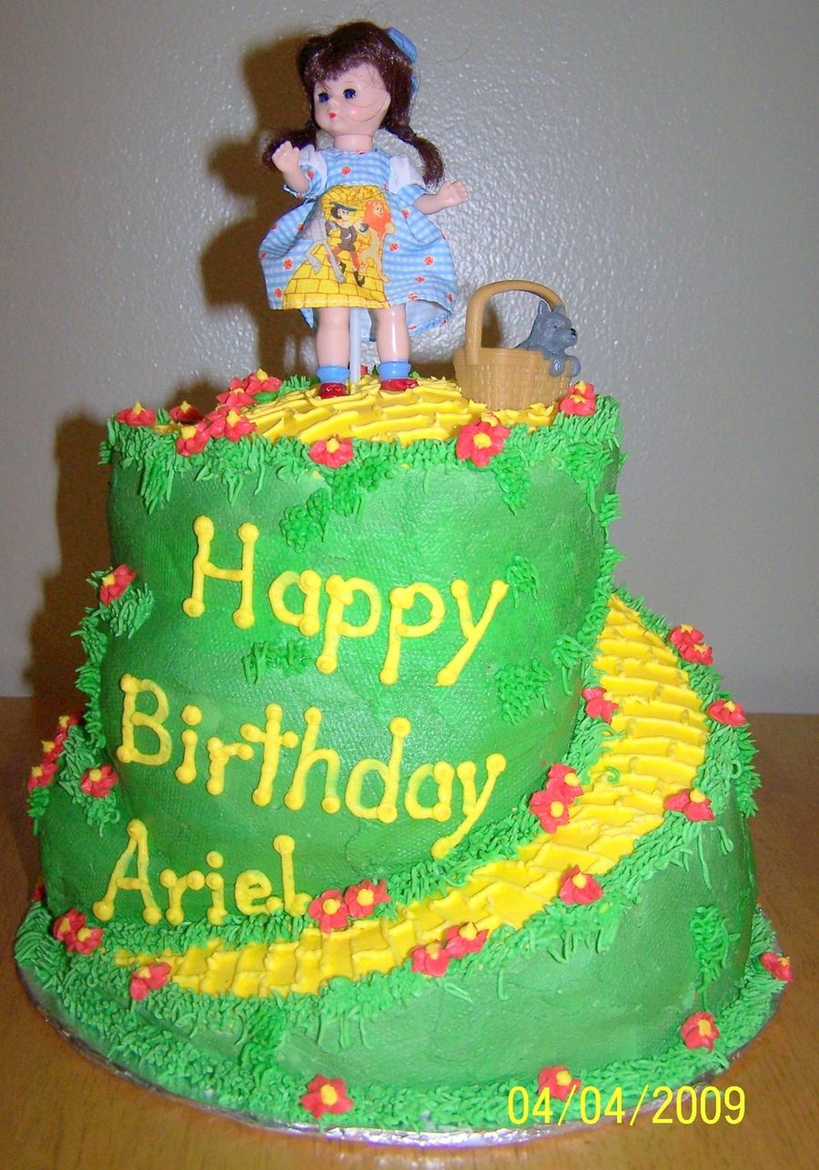 Follow The Yellow Brick Road - CakeCentral.com