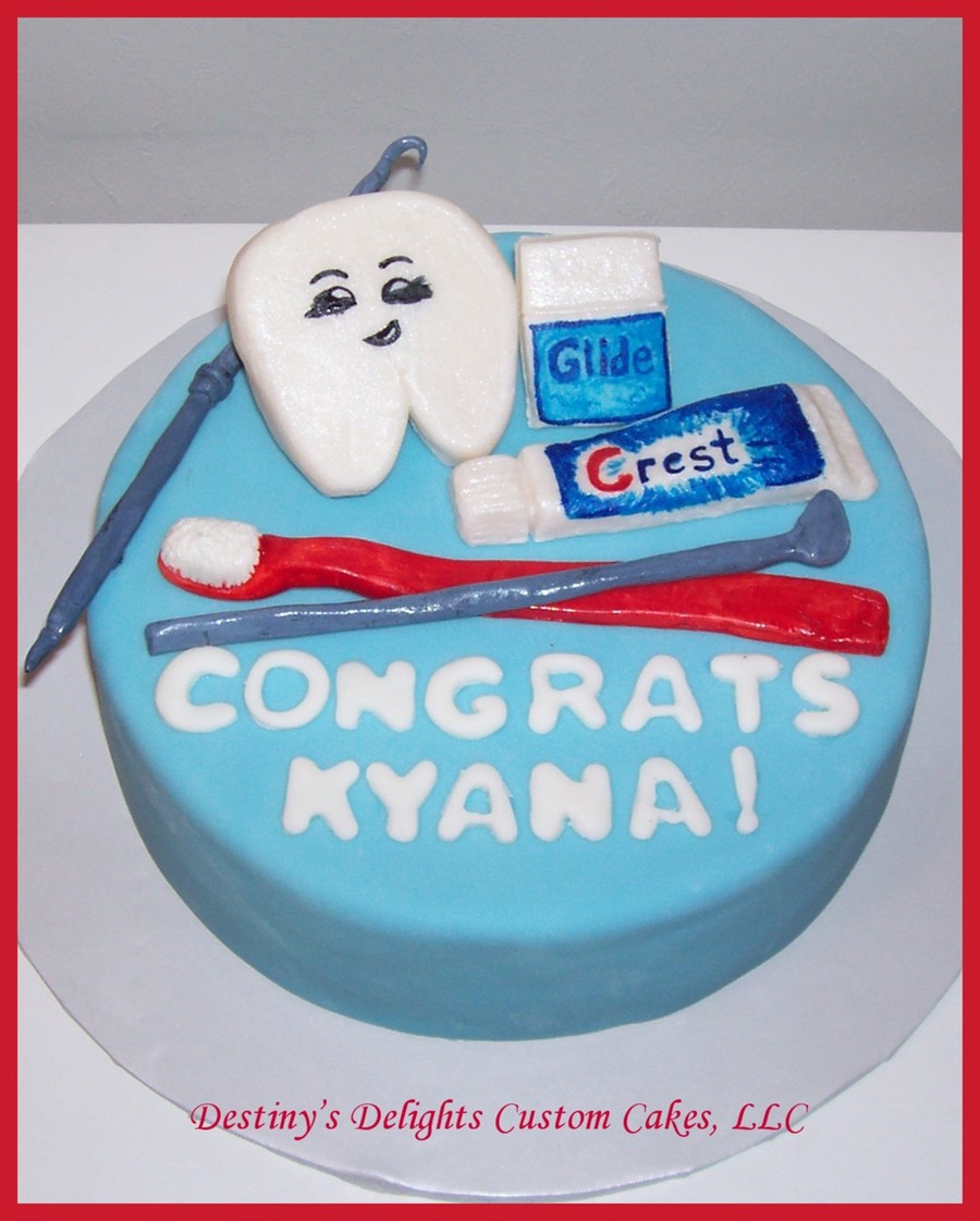 Dental Graduation Cake - CakeCentral.com