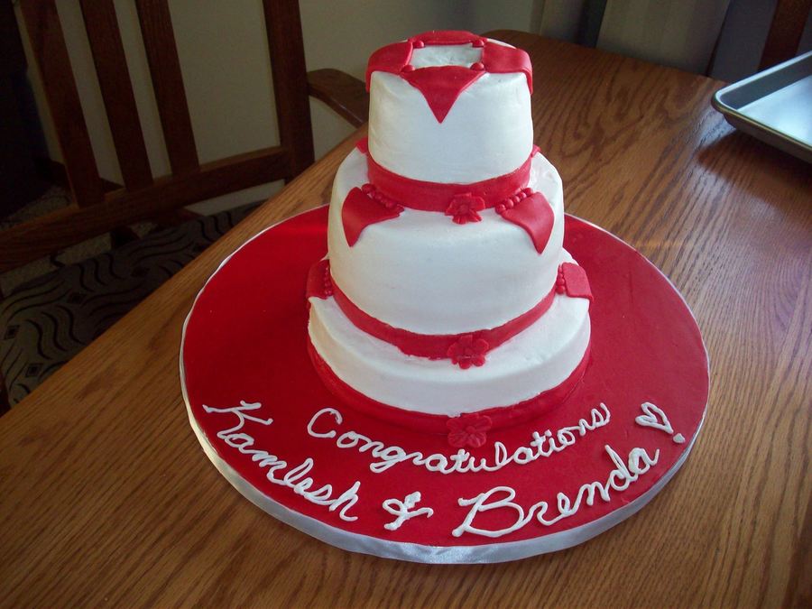 Red And White Wedding Cake - CakeCentral.com