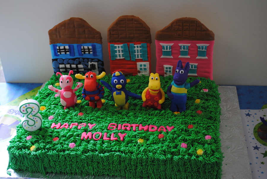 Backyardigans Cake - CakeCentral.com