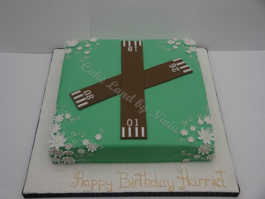 Air Traffic Control Cake - CakeCentral.com