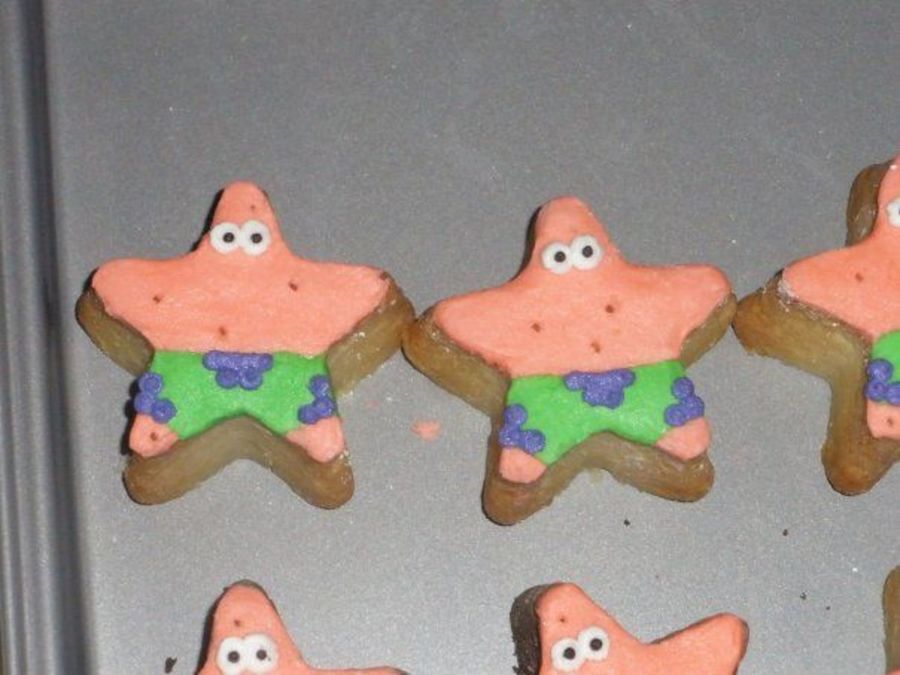 Patrick Star Cakes - CakeCentral.com