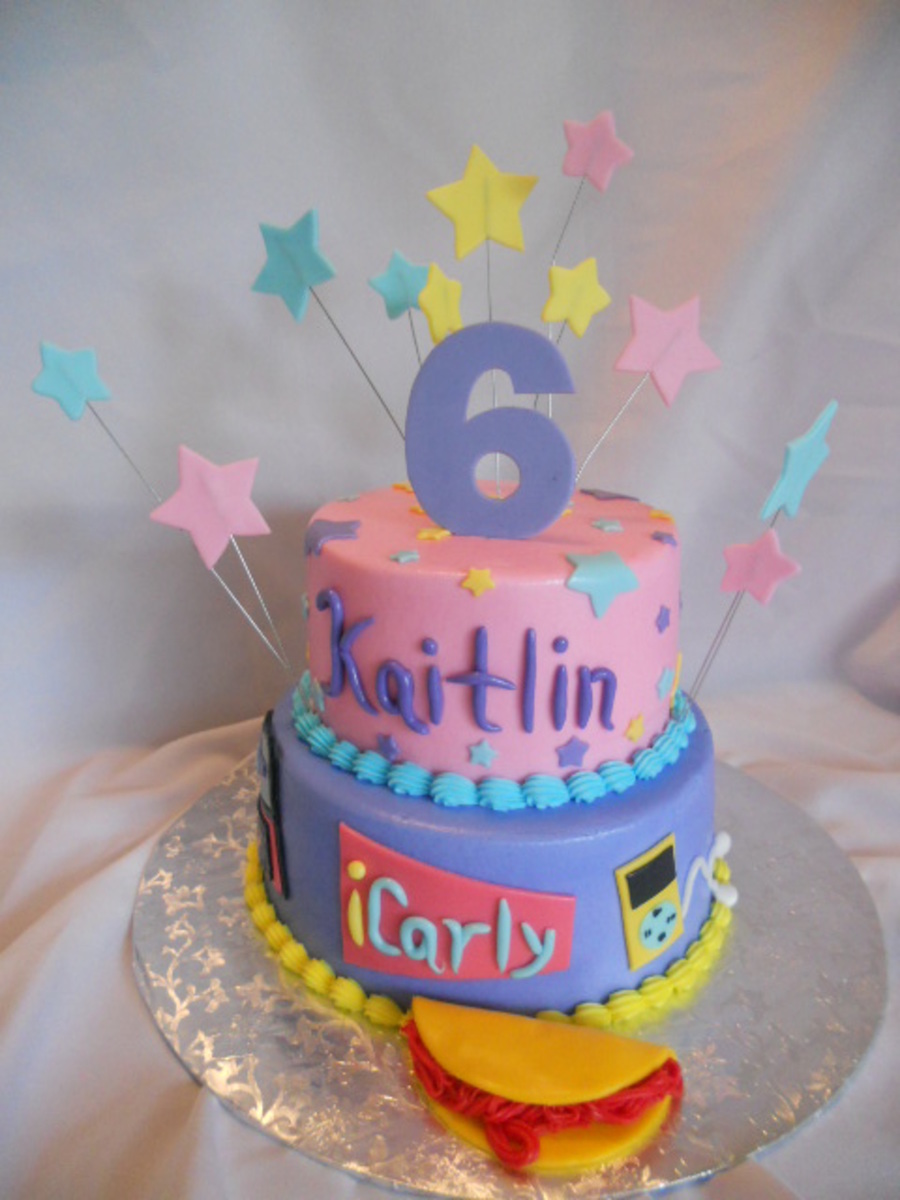 Icarly Cake - CakeCentral.com