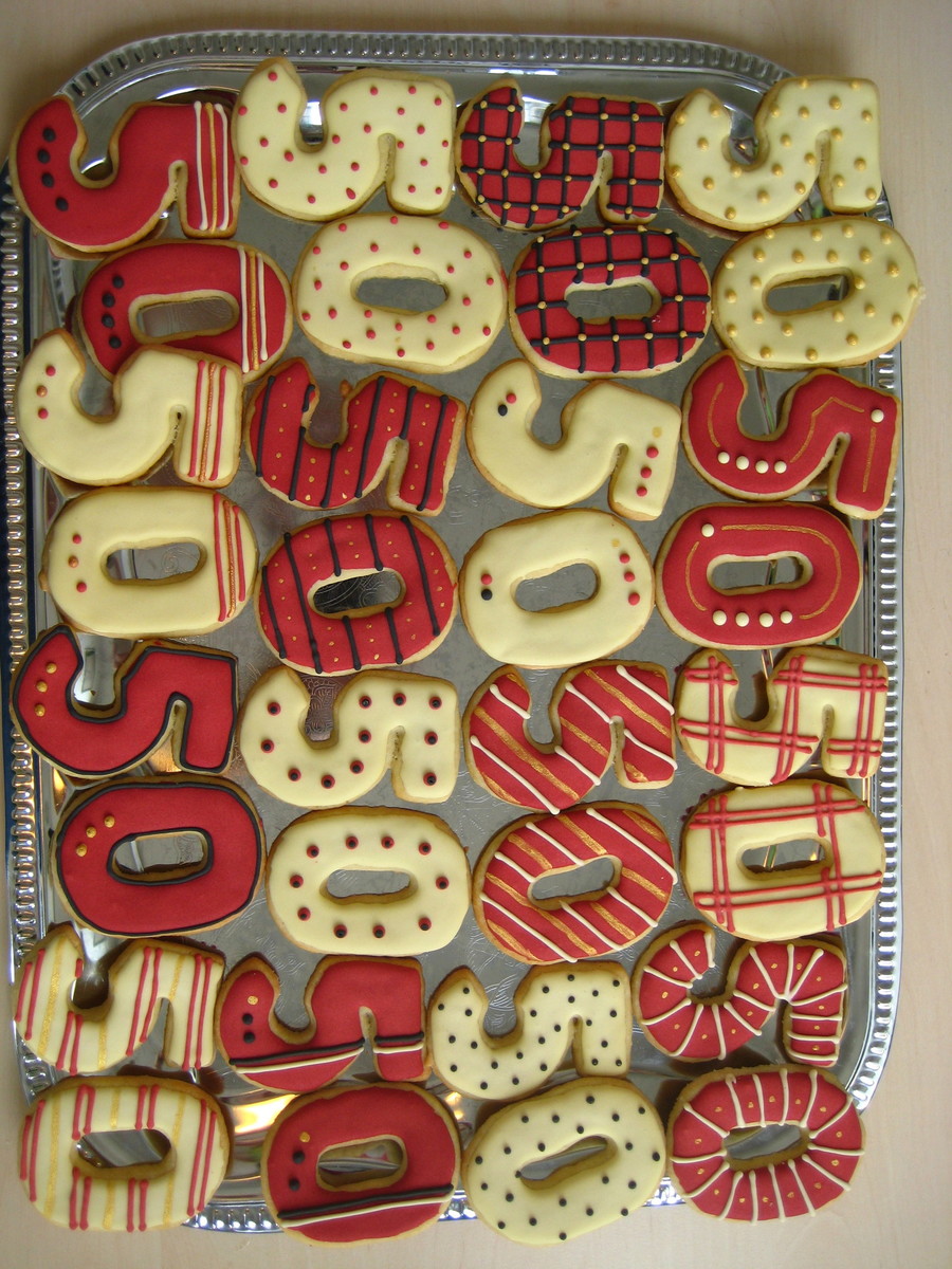 50 Cookies - CakeCentral.com