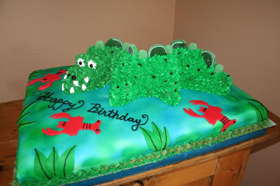 Ragin' Cajun Bayou Cake - CakeCentral.com