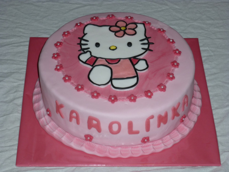 Hello Kitty 2D - CakeCentral.com