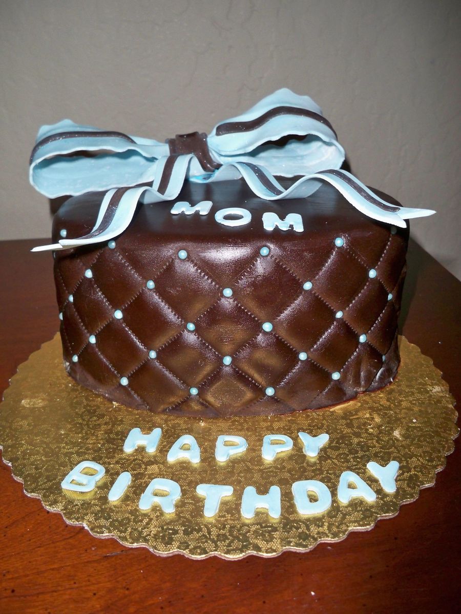 Big Bow Cake - CakeCentral.com