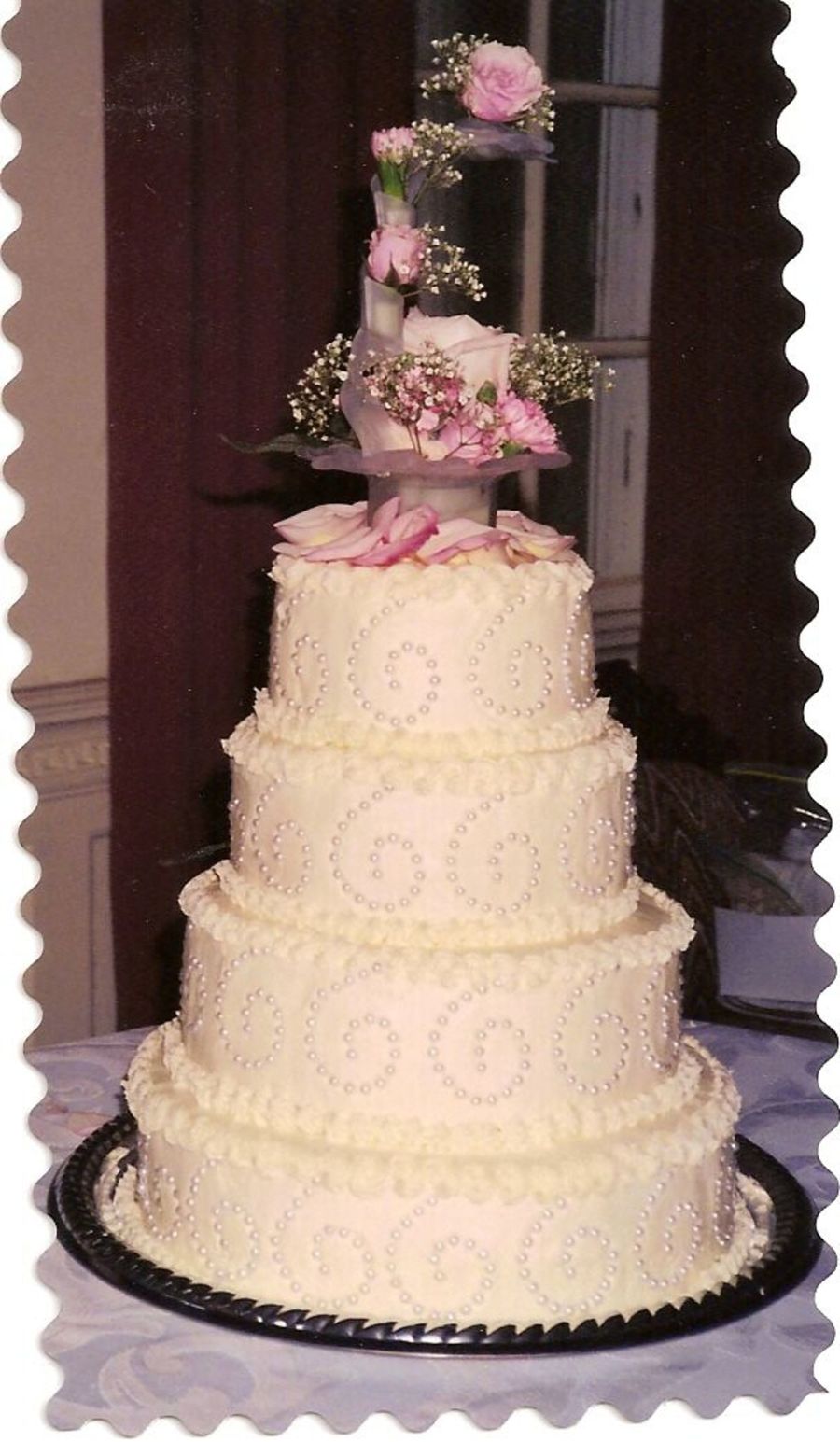 Pearl Cake - CakeCentral.com