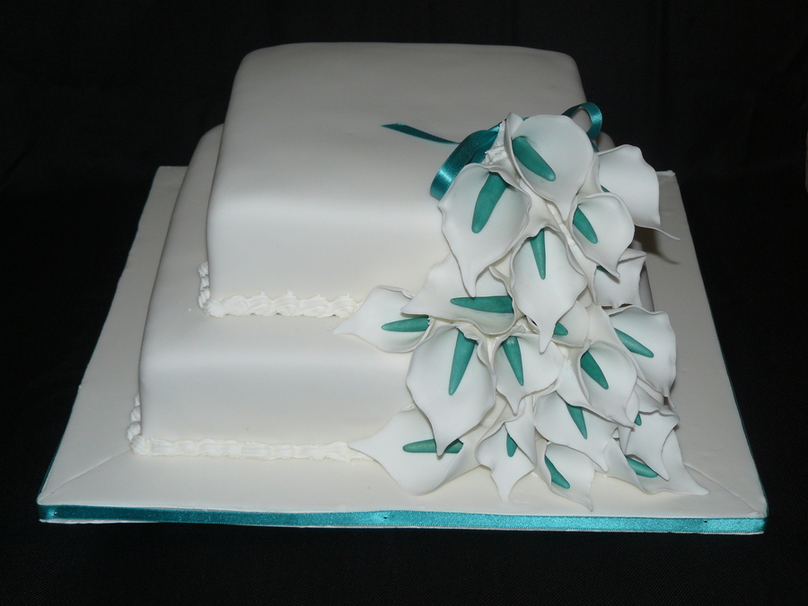 Calla Lily Cake - CakeCentral.com