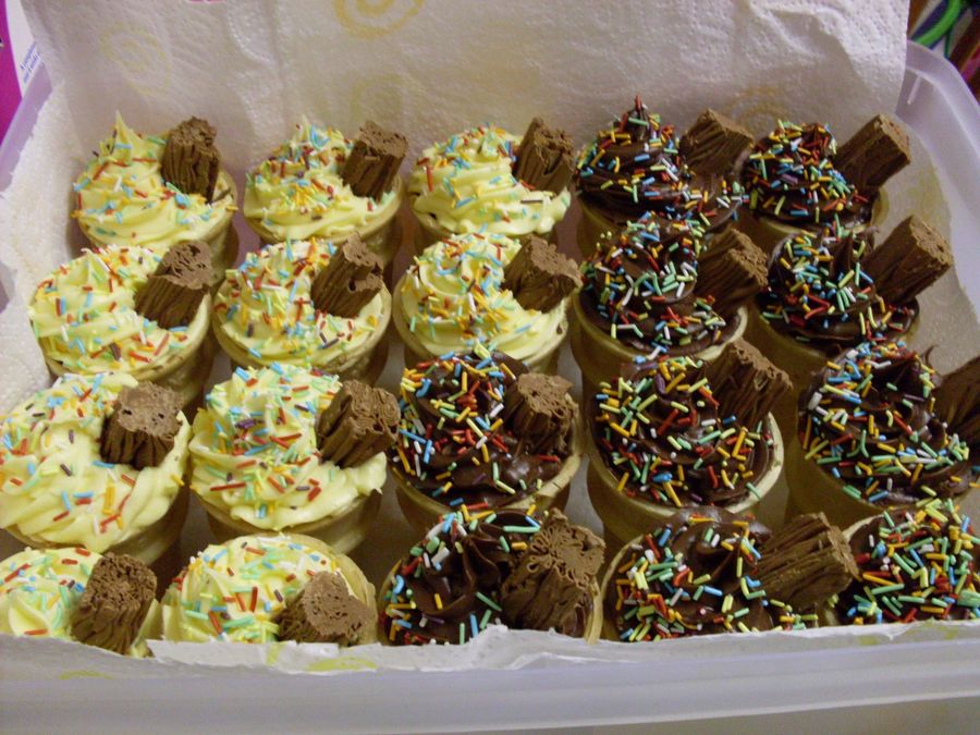 Ice Cream Cup Cakes - CakeCentral.com