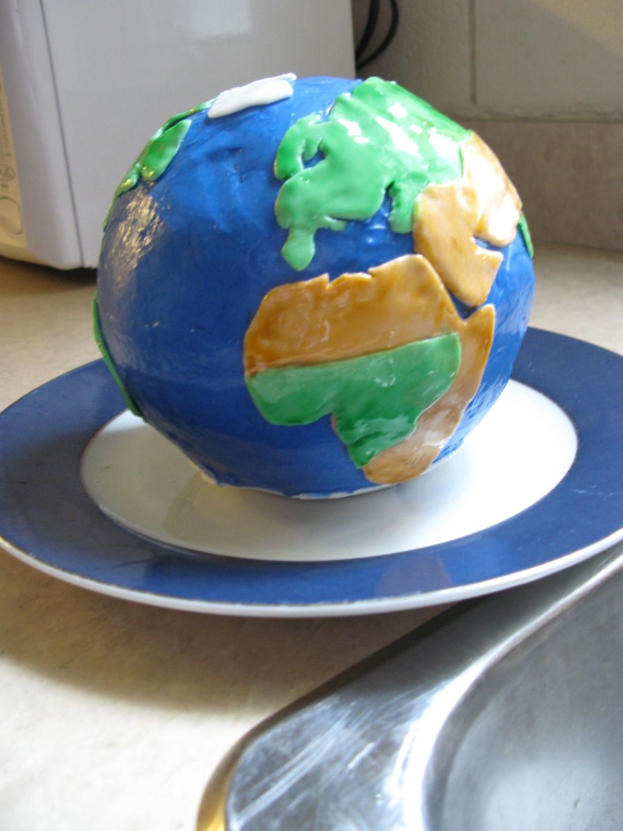 Globe Birthday Cake - CakeCentral.com