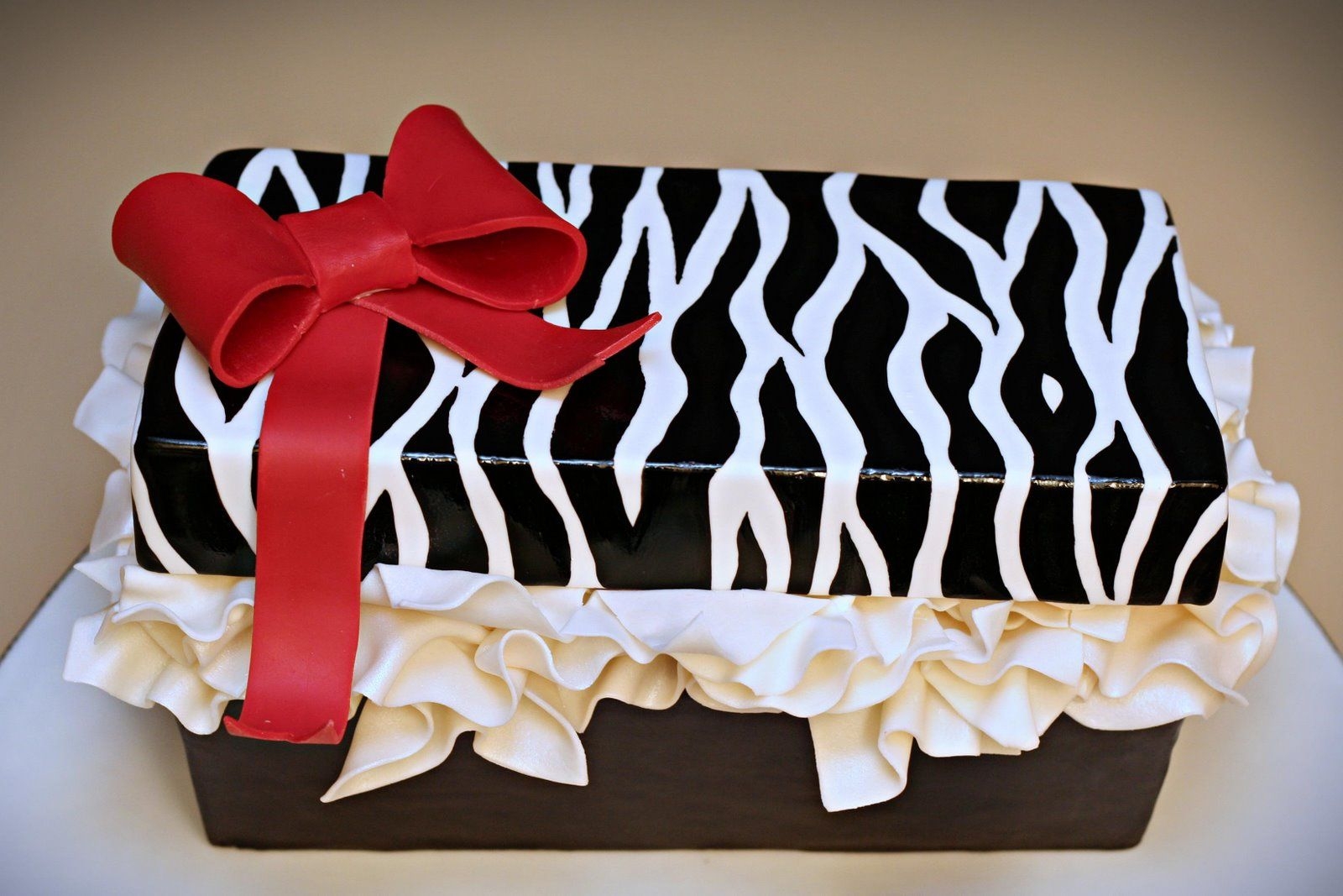 Zebra Shoe And Shoebox - CakeCentral.com