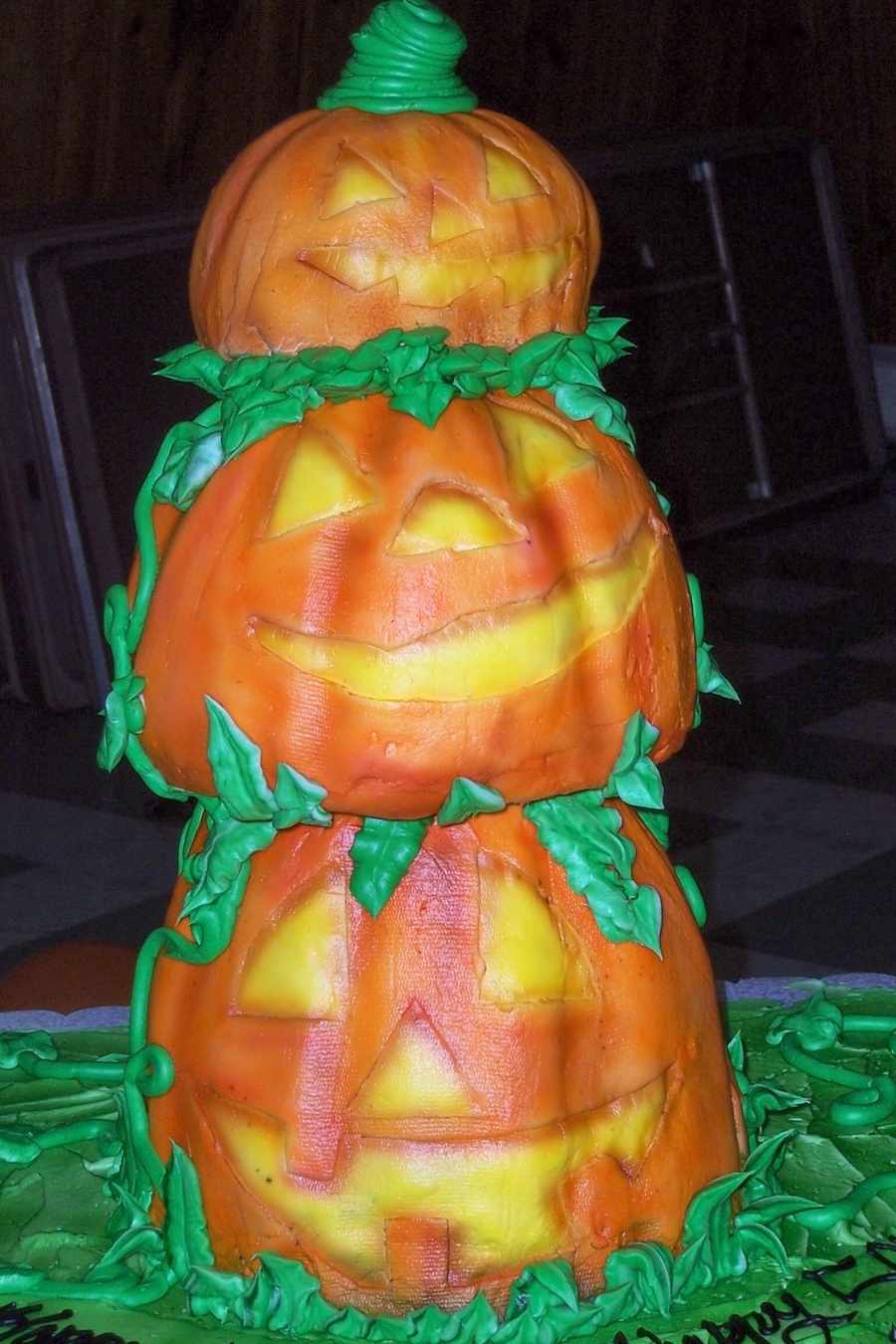 3 Stack Pumpkins - CakeCentral.com