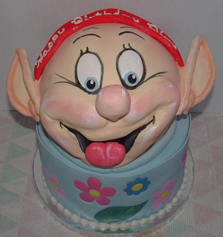 Dopey Of 7 Dwarfs - CakeCentral.com