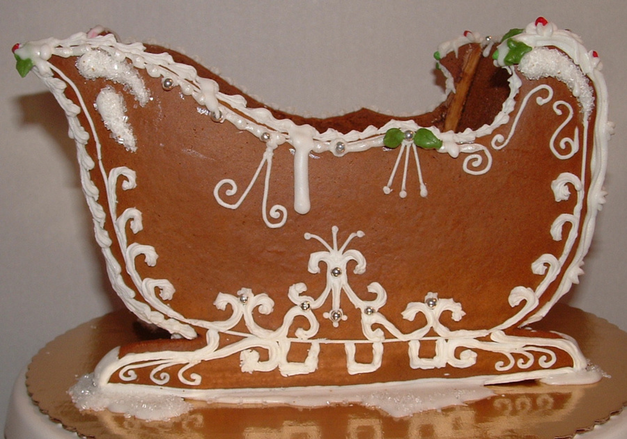 Gingerbread Sleigh - CakeCentral.com