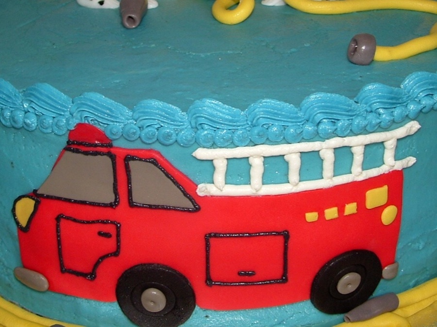 Fire Engine Cake - CakeCentral.com