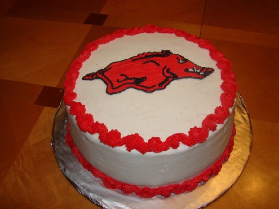 Arkansas Razorback Cake - CakeCentral.com
