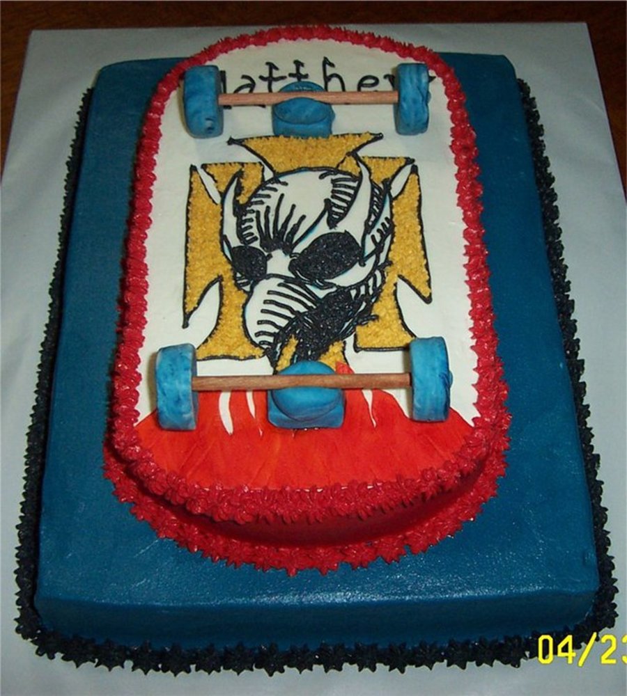 Tony Hawk Skateboard Cake - CakeCentral.com