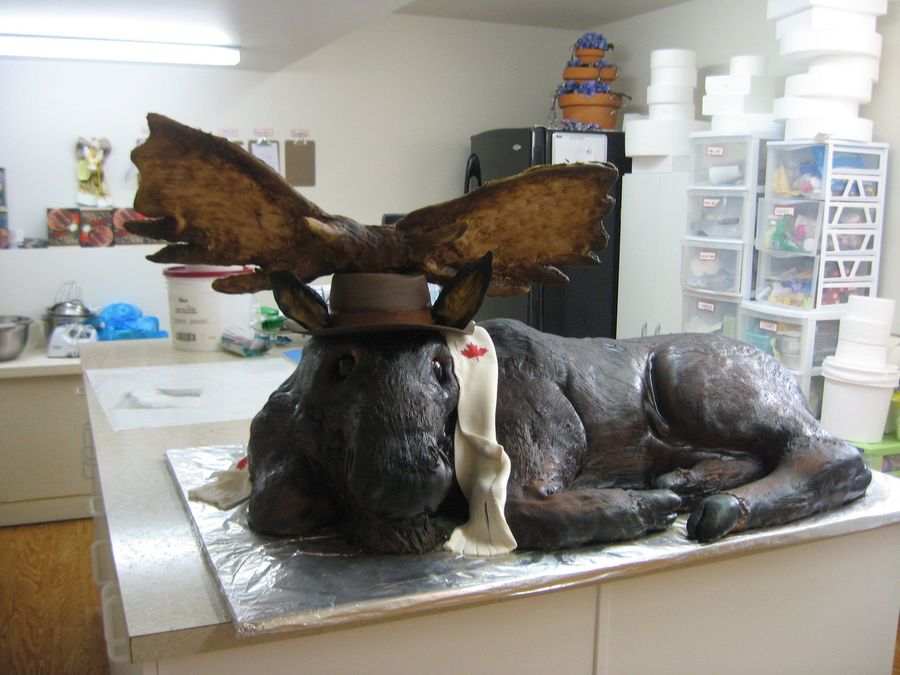 Canada Day Moose - CakeCentral.com