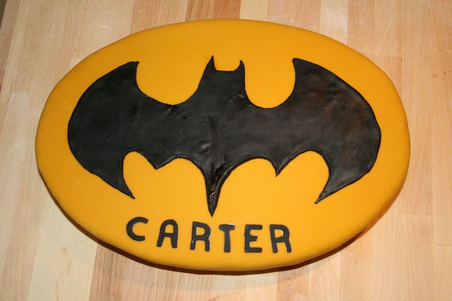 Batman Signal - CakeCentral.com