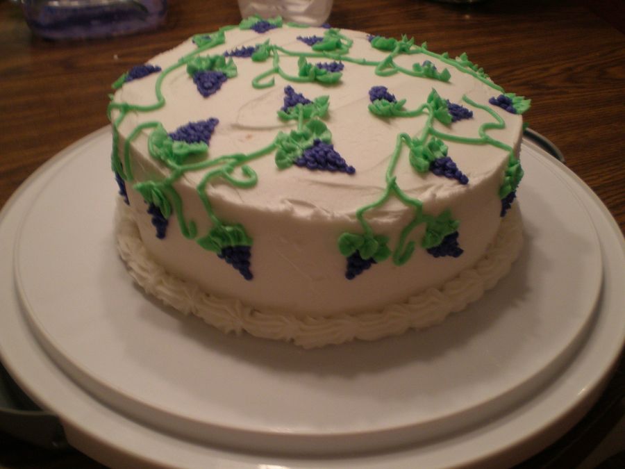 Grape Vine Cake - CakeCentral.com