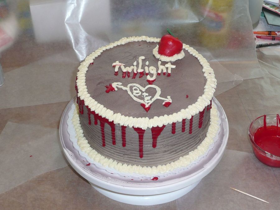 Twilight Cake - CakeCentral.com