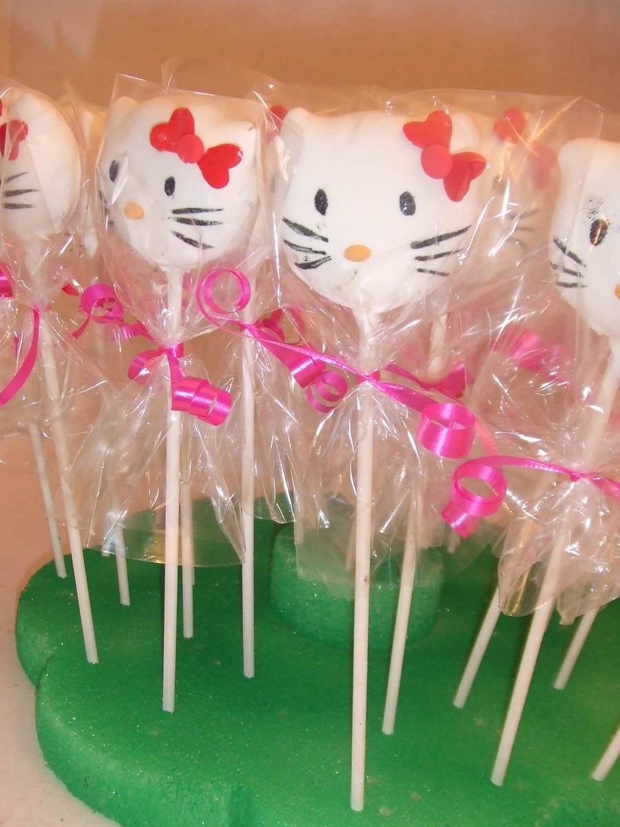 Hello Kitty Cake Pops - CakeCentral.com